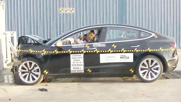 NHTSA:特斯拉Model 3安全测试视频