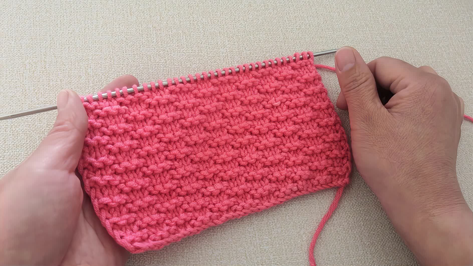 给你分享这款简单又百搭的编织花样,没想到只用平针就能织成