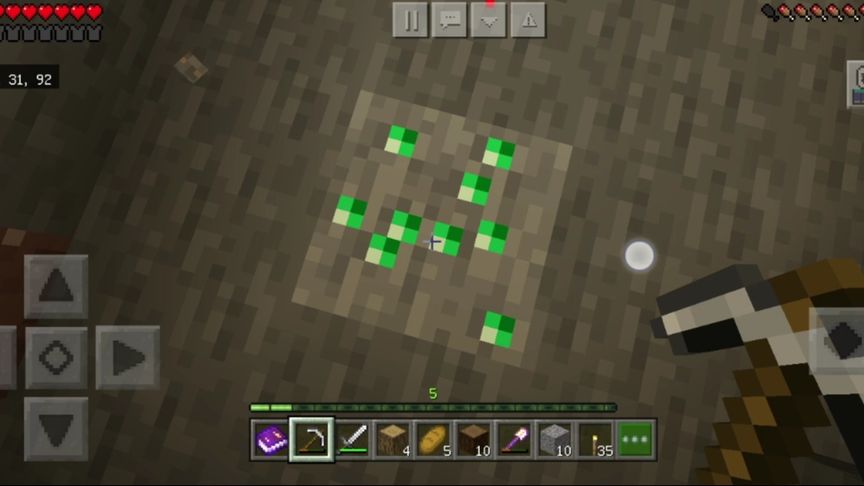 我的世界,这运气,挖矿挖到5个绿宝石