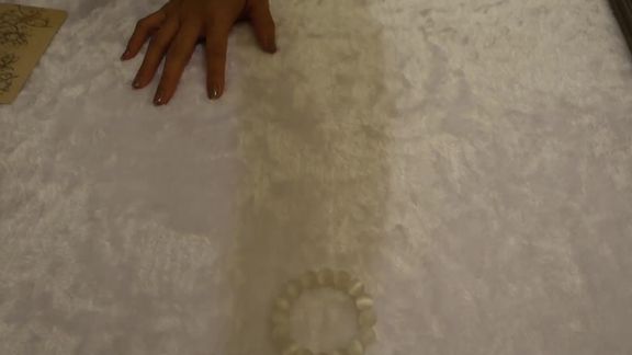 塔罗占卜:告白后的爱情发展会如何?第三组解牌