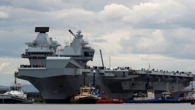 真被说中了,建造65000吨航母养不起,张召忠:问中国租不租