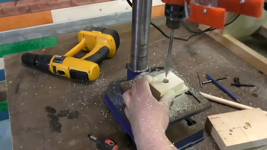 自制划线规,用起来还挺顺手