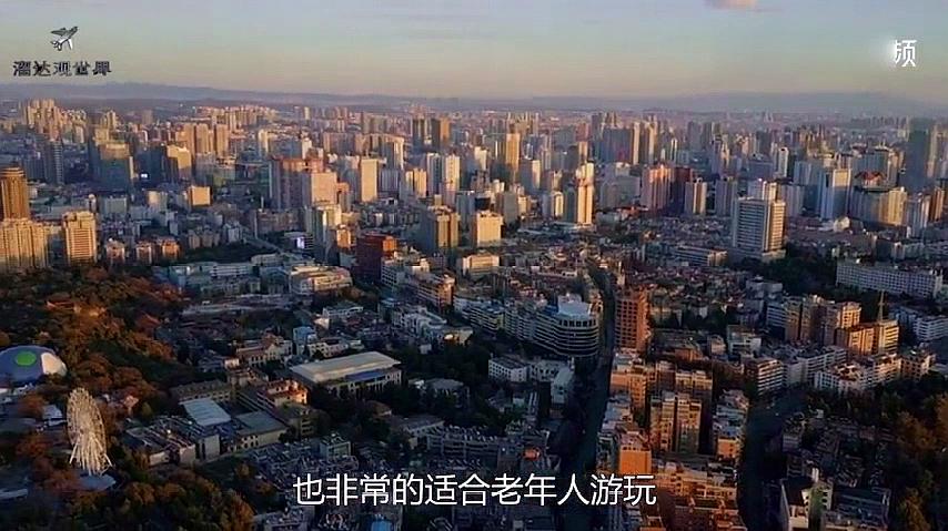 养老院里的老人一个接一个失踪,原来都被关在了这里!