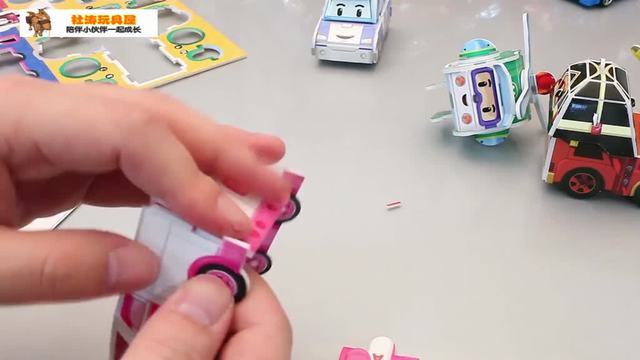 少儿动画 少儿玩具 变形警车珀利玩具套装