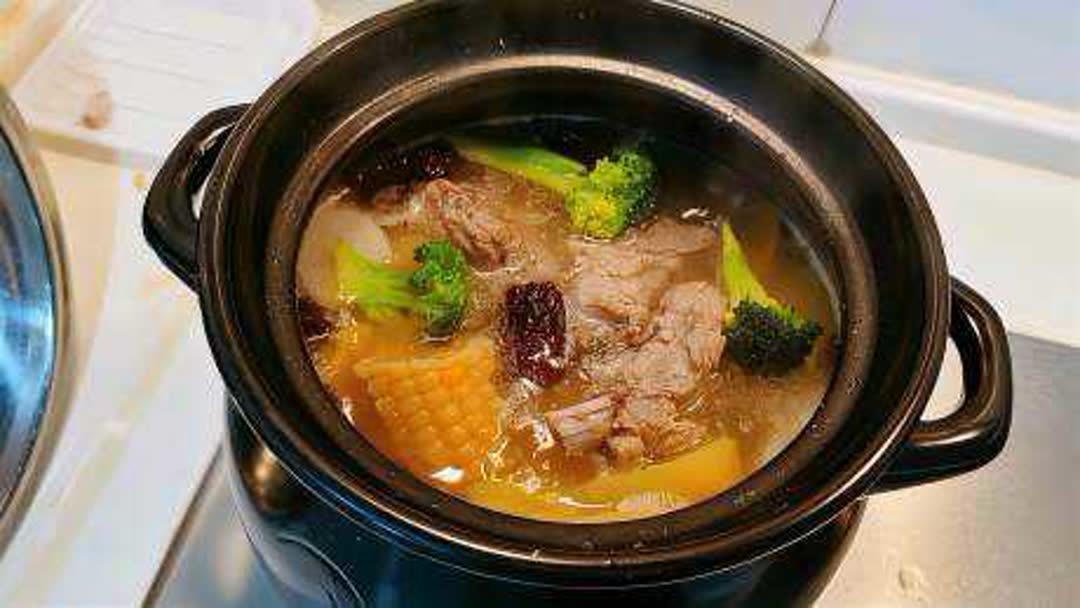 教你煲一锅清炖排骨,原香原味、清淡温补,端上桌连汤带肉全吃光