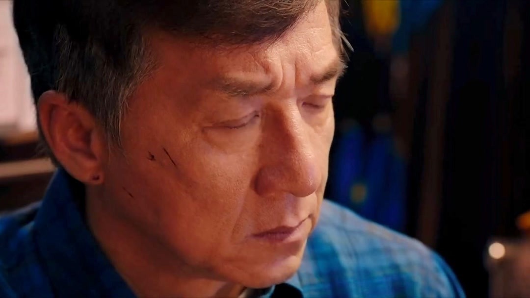 只有DV才能救女儿,下属却把这玩意送给总部,不救孩子了?