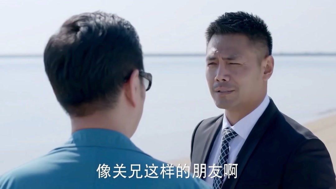 两位大佬海边谈话,实力上演“商业互吹模式”深得彼此虚荣心!