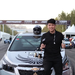 龙龙说车 