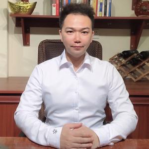 专业建别墅的刘班长 