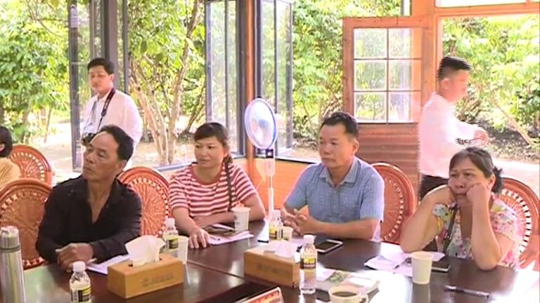 正大兴隆咖啡种植户种植技术培训班在兴隆举办