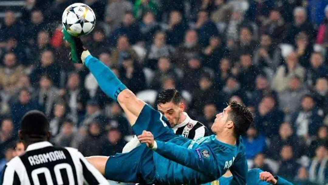 世界足球先生候选名单公布 C罗梅西领衔