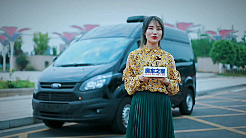 2.0T汽油自动挡房车,可以上京牌,江铃福特新全顺B型房车