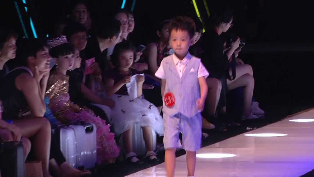 2017小童星全国少儿模特大赛 礼服秀