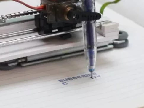 用DVD刻录机制作一个写作业机器人,你也可以的