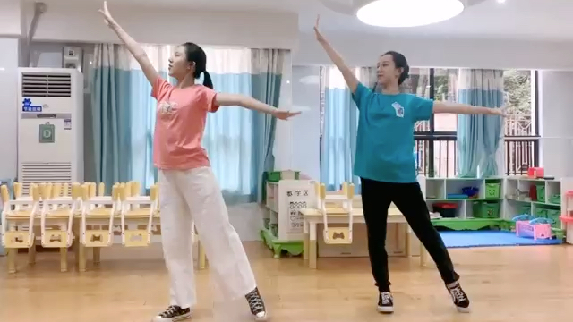 幼儿园小班早操