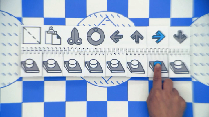 动画按钮翻翻书