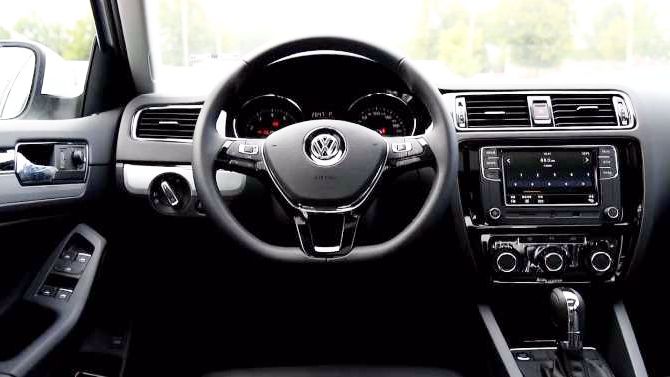 大众速腾车内功能演示,家族设计语言,网友简单又实用