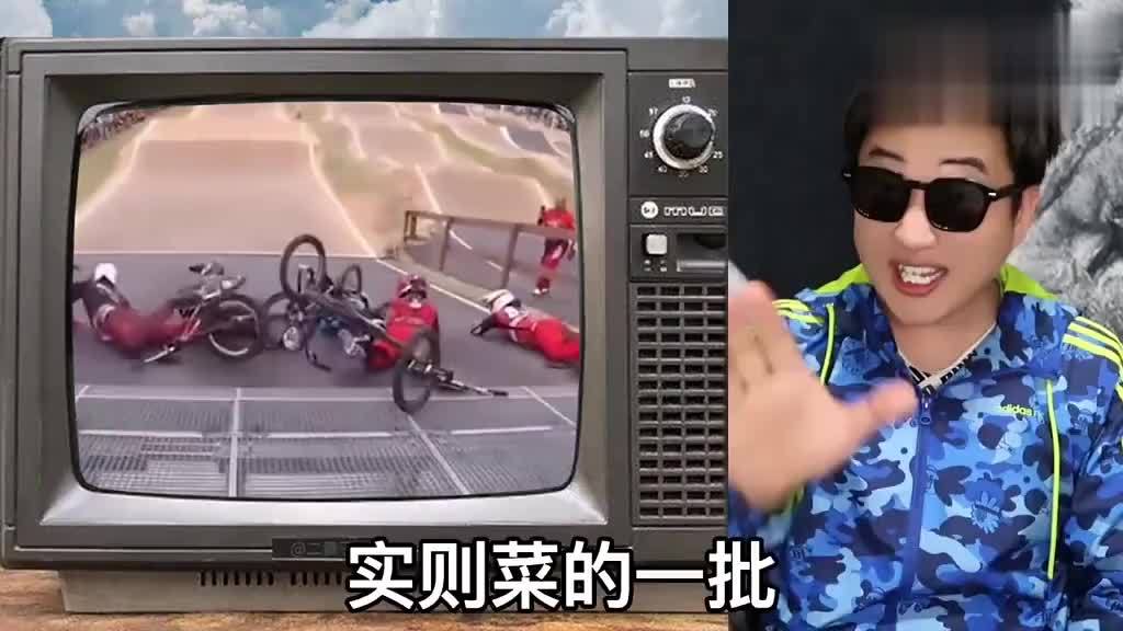 看完不笑算我输!满级运动天才有多迷惑?