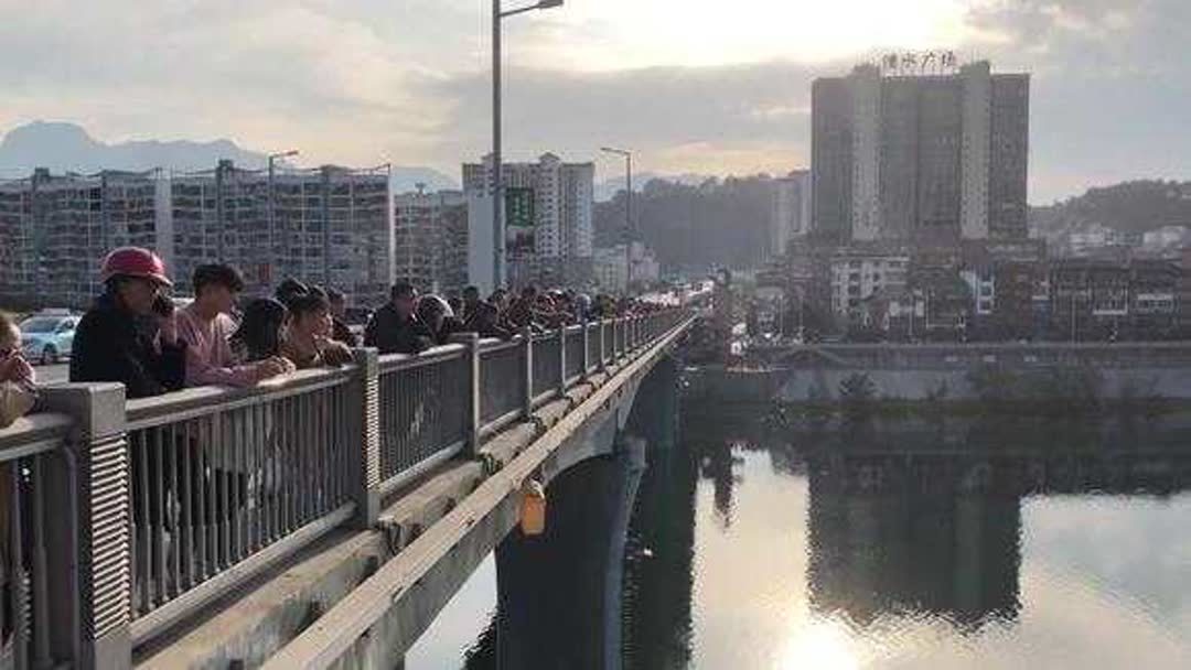 实拍:湖南张家界发生的真人真事,镜头记下全过程