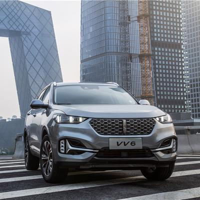 ...首次应用了后排生命体征监测技术,即通过毫米波雷达与车联网系统...