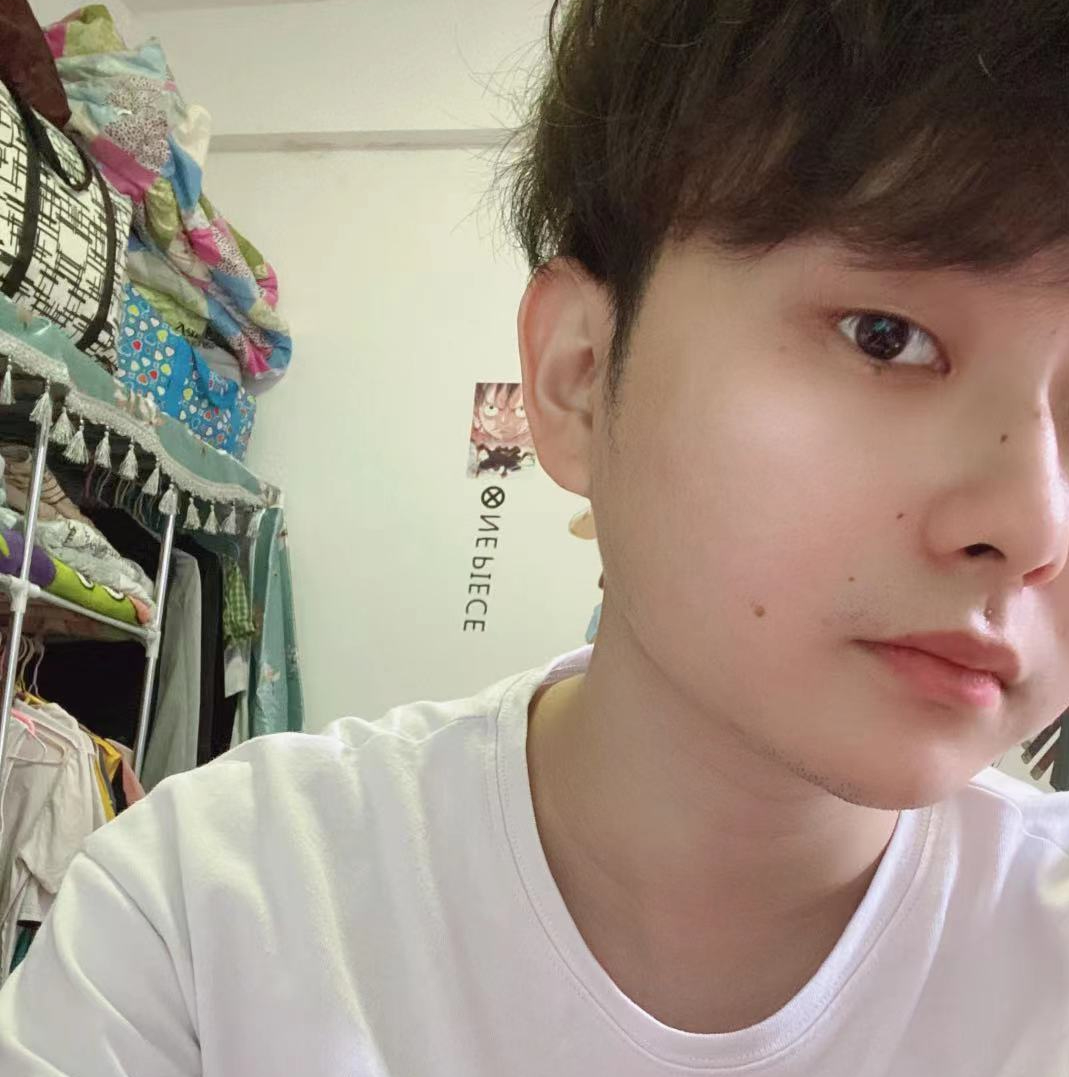 嘿丶你的益达哦 