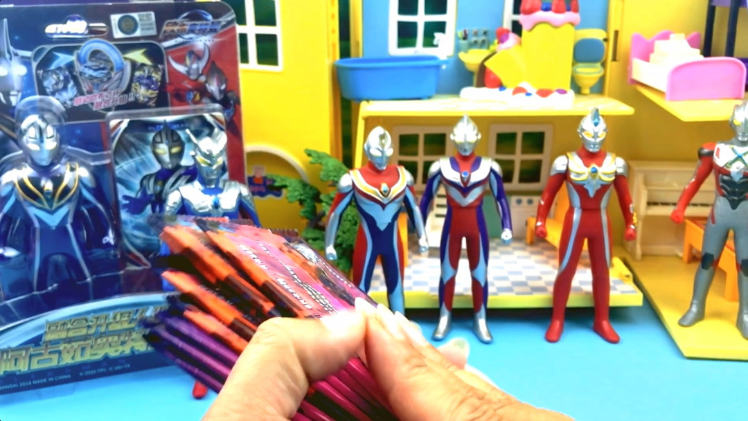 奥特曼的迷你世界SSR卡牌惊喜