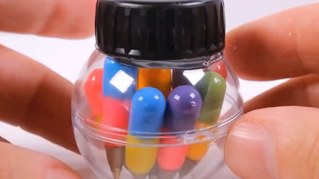 DIY玩具,精致可爱的迷你七彩画笔