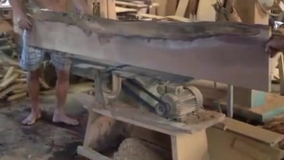 创意木工风格 全实木门现代机械化生产全过程