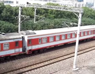 沪昆铁路之沪杭线上海南线(在莘庄站天桥上拍车)——K254次