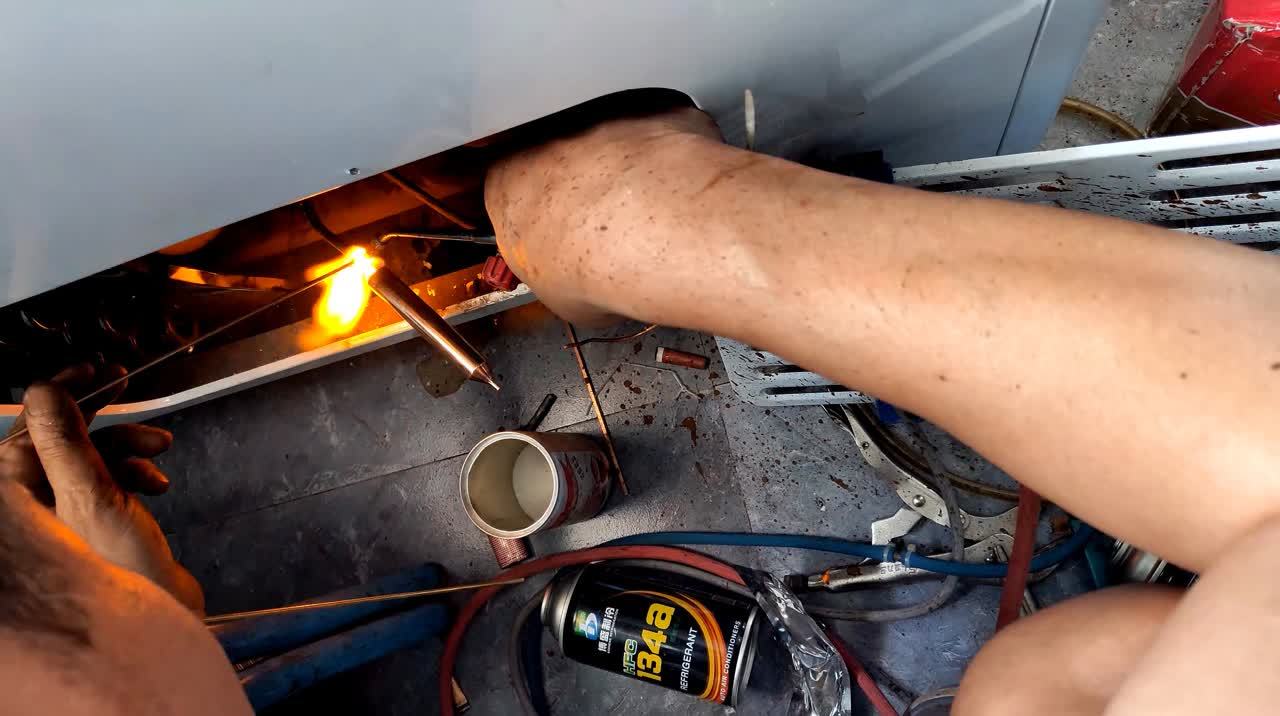 初学者:冰箱、冰柜铜管、铁管焊接工艺、方法