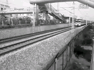 K230次列车离开厦门