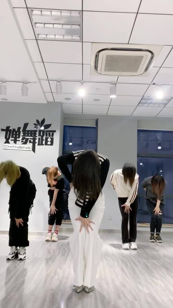 舞蹈基本功爵士舞组合动作练习,好看简单又常用的动作,大家get起来,...