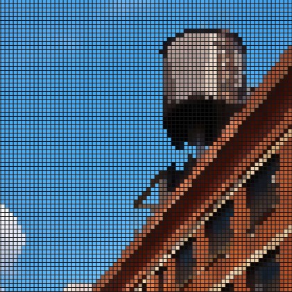 房顶上的铝皮水塔 