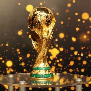 世界的大力神杯 