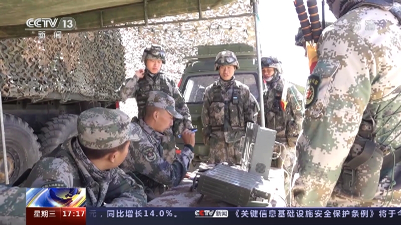 [新闻直播间]陆军 火力全开 防空兵跨昼夜高强度实弹射击