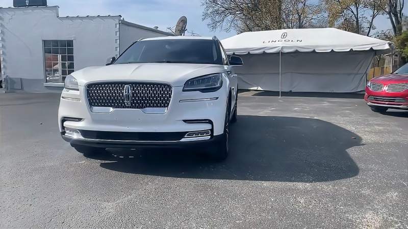 2021款林肯飞行家入库实拍,全方位展示后,买不买Q7自己看着办