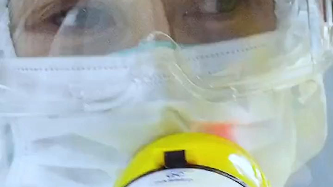 #张涵予和#袁泉的台词太有力量了!#电影中国医生 #中国医生