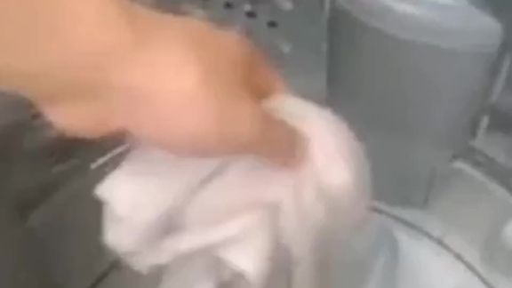 你知道用洗衣机怎样洗衣服衣服才会洗的更干净#涨知识