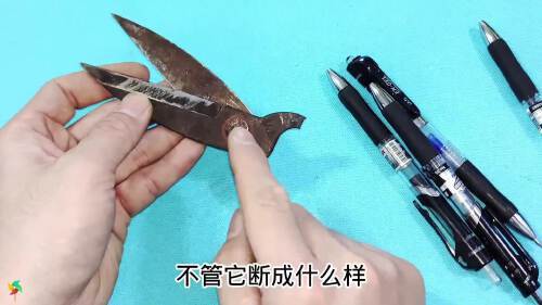 剪刀上面套2根圆珠笔,用途这么大