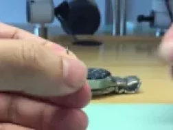 美度螺丝表带拆装。