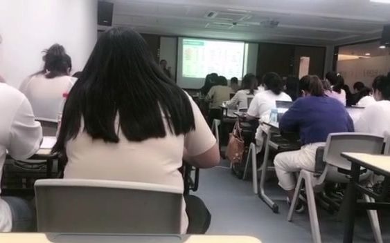 郑州的教育为什么会分公办学校和民办学校,差别在哪里呢?