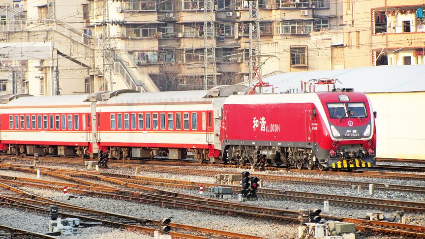 6种超仿真火车模型展示!见过的人都拍案叫绝,比真车好看