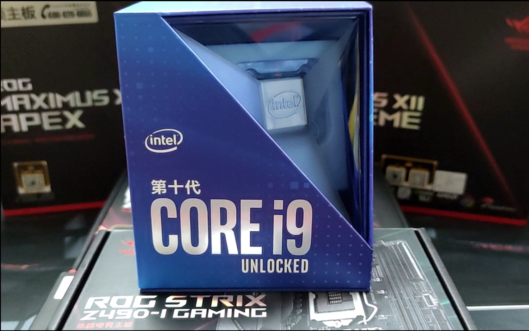 ...A1200华硕ASUS全系列Z490主板,ROG玩家国度,8K拍摄By小米10PRO