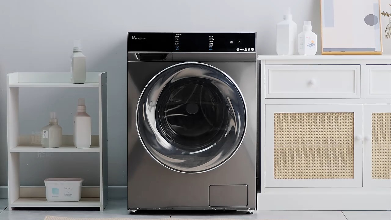 【小天鹅水魔方 10 公斤滚筒】AI 智能投放!一级能效省水省电,冷水洗...