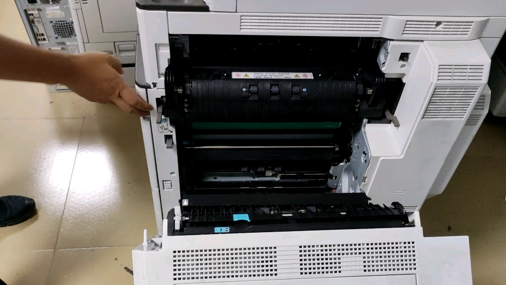 理光4002/5002黑白机更换鼓芯及刮板