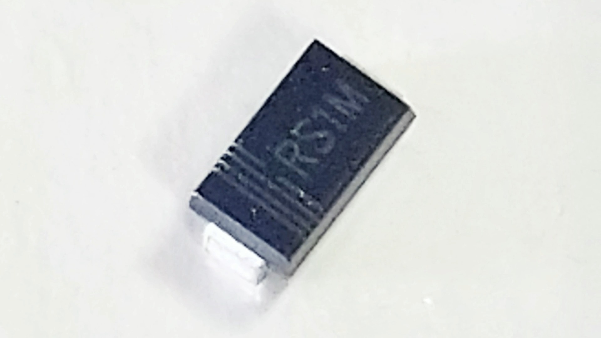 ...#恢复二极管 应用于电源,工业,汽车,通信,家电设备等多个行业领域