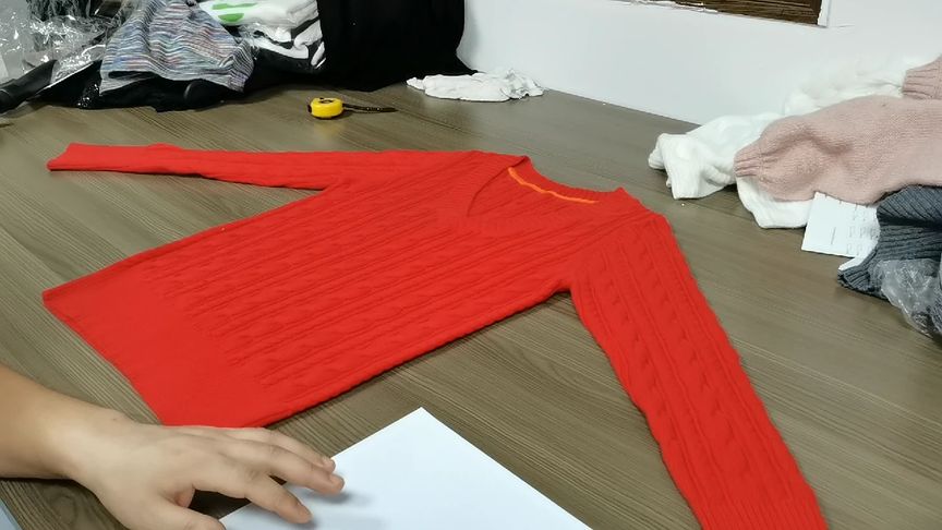毛衣各部位尺寸的度法