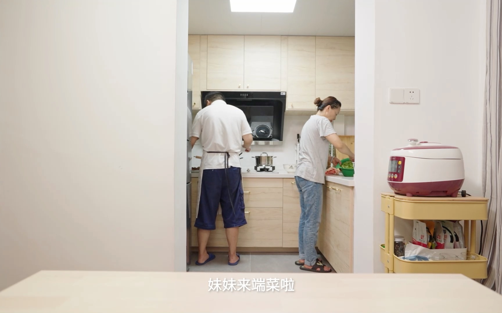 厨房大变身!看宜家14天暴改老旧厨房～