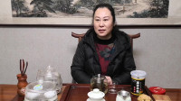 一杯清香的苦荞麦茶