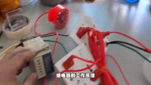 时间继电器内部大揭秘:看懂它如何掌控电路通断